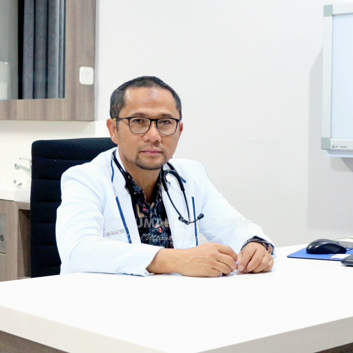 Dr. dr. Nahar Taufiq, Sp.JP (K), FIHA, FAsCC – Spesialis Jantung ...
